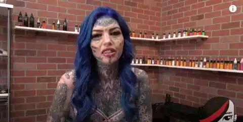 Watch Amber Luke Get The Most Intense Body Tattoo! | Boombuzz