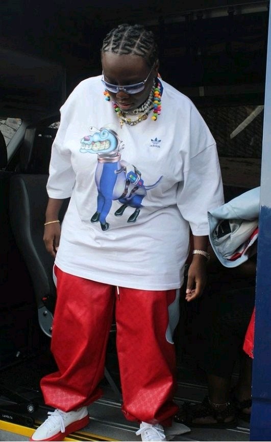 Singer Teni Declared Her Relationship Status for The Summer as She ...