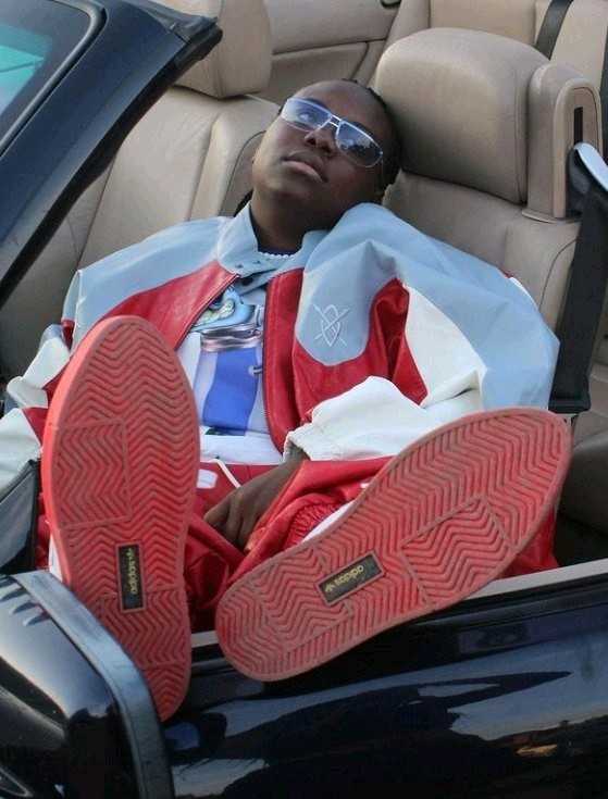 Singer Teni Declared Her Relationship Status for The Summer as She ...