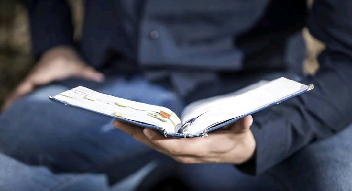 MESSAGE TOPIC: SECRETS OF FINANCIAL BLESSING OVERFLOW (4) By: Dr Paul ...