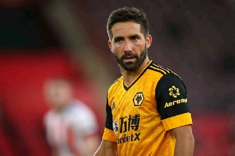 10 Football players who have not received a Red card in their career ...