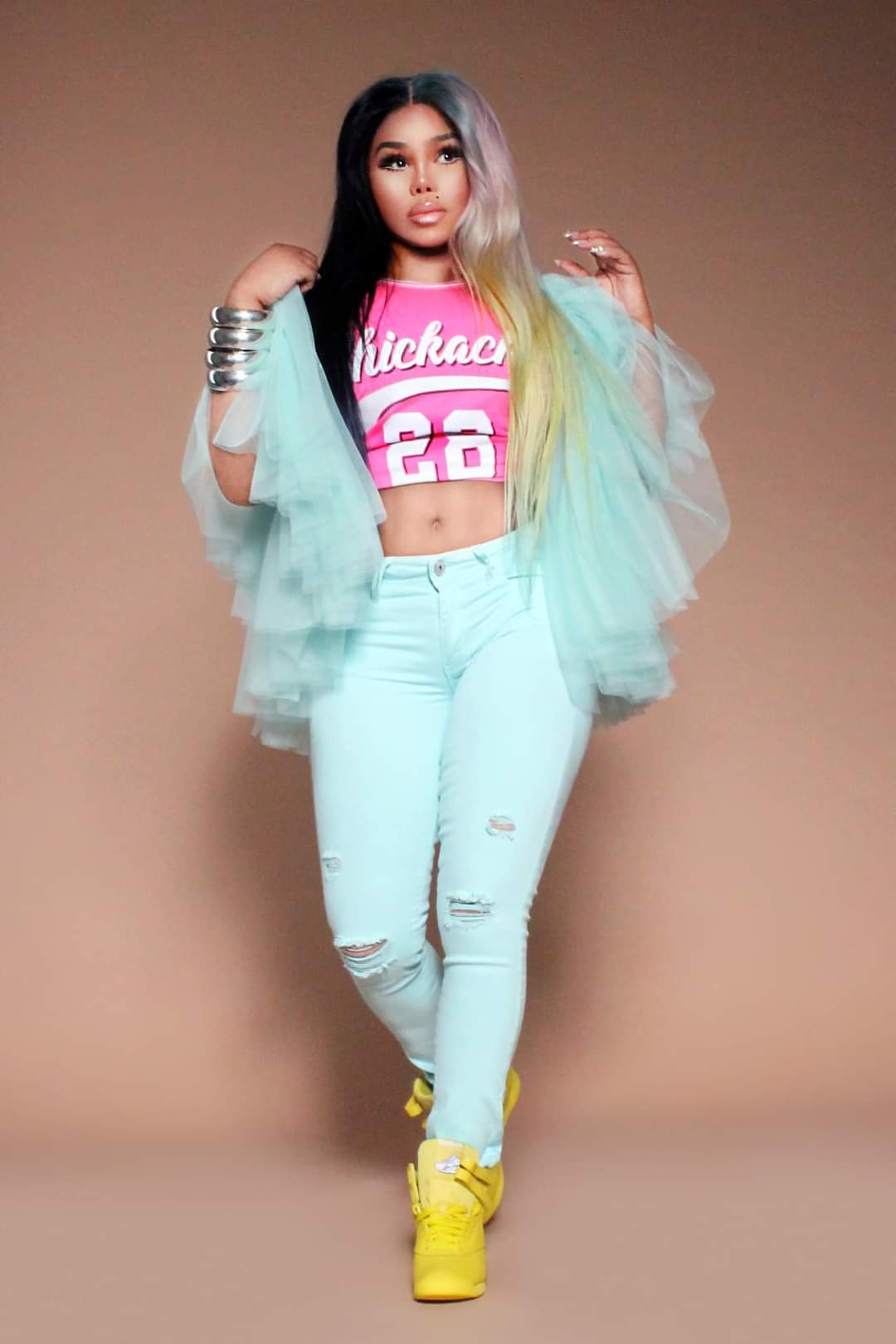 #BuzzBlast: Lil Kim is the Real Queen Bee! | Boombuzz