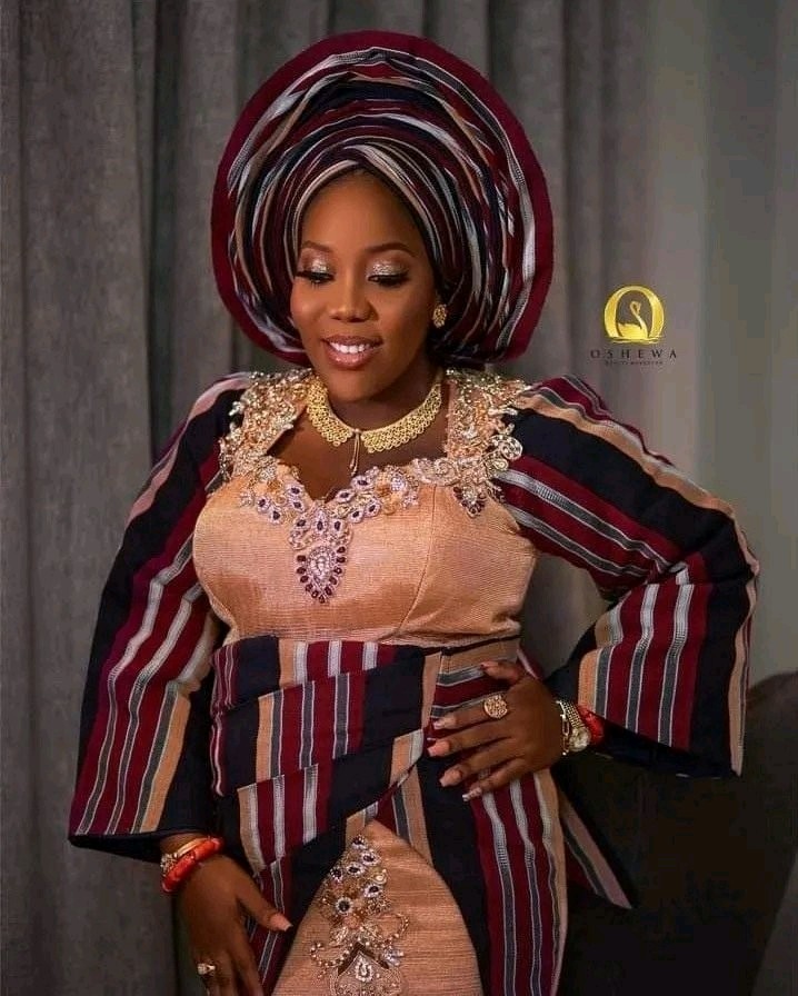 Gorgeous Asoke Styles For Chic Yoruba Bride. | Boombuzz