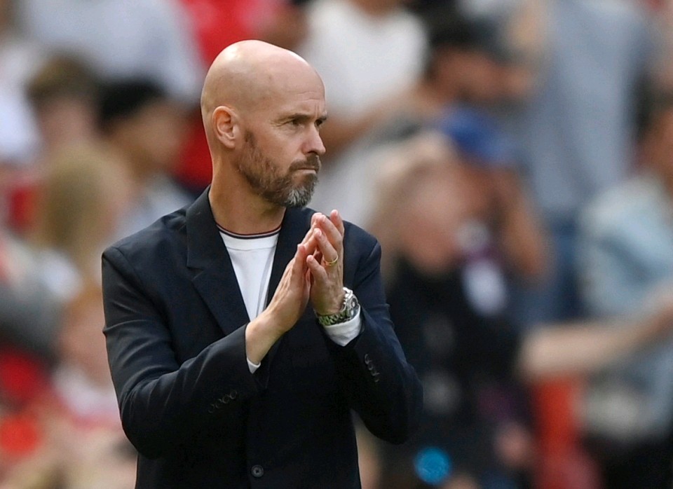 Players used to take pay cuts to join Manchester United, but now the ...