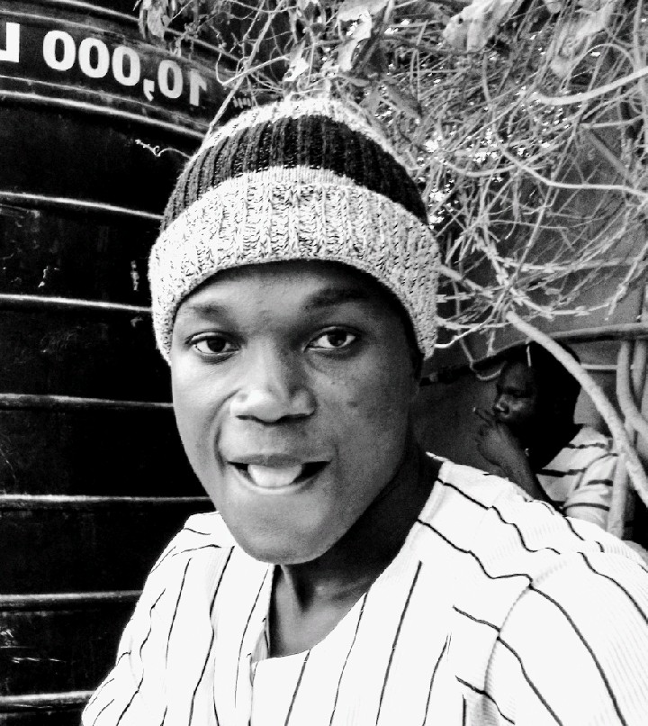 Download Lucky Dube album songs: Truth in the World (Live at The Joburg ...