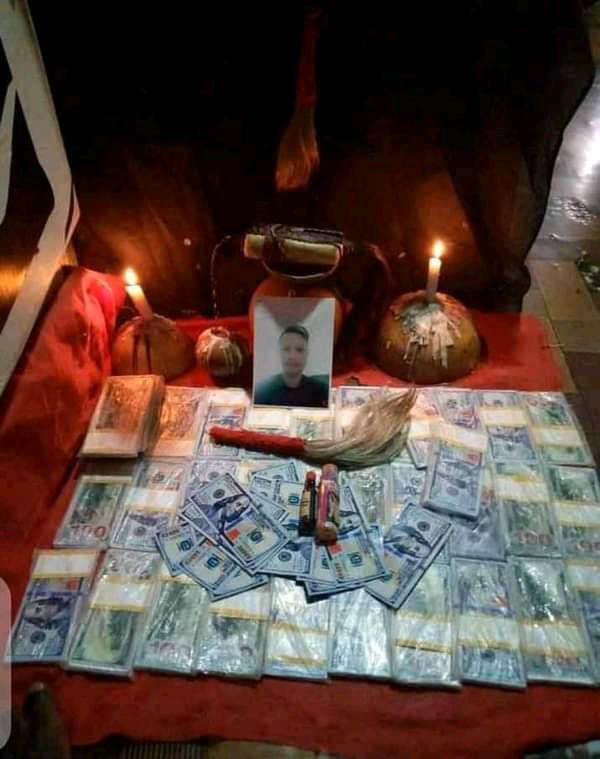 Chike - Running MP3 Download & Lyrics | Boomplay