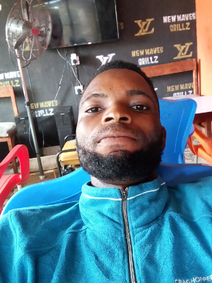 DJ WIZZY 254 - Best of Lucky Dube mix MP3 Download & Lyrics | Boomplay