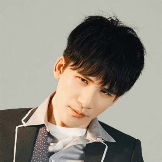 Wowkie Zhang Songs MP3 Download, New Songs & Albums | Boomplay