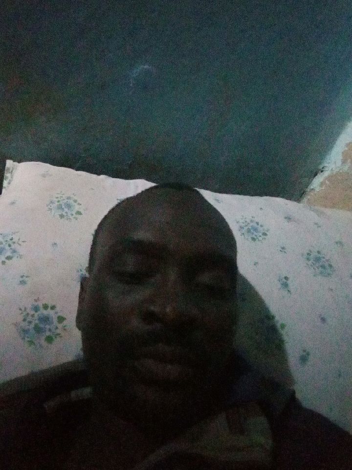 Azawi - Masavu MP3 Download & Lyrics | Boomplay