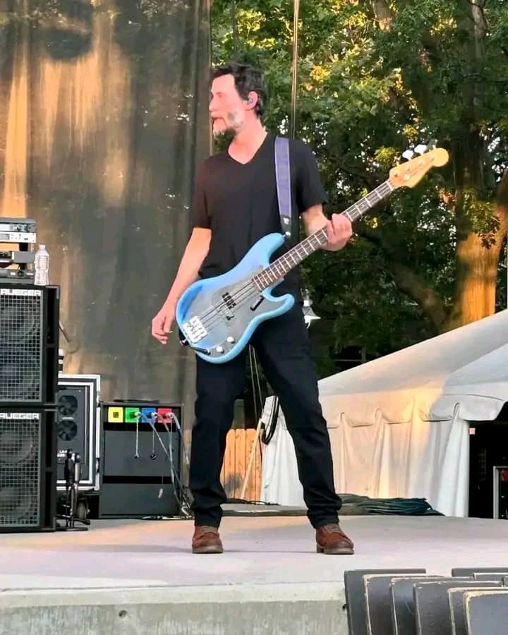 Rord Kelly Songs MP3 Download, New Songs & Albums | Boomplay