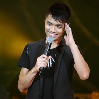 Hins Cheung Songs MP3 Download, New Songs & Albums | Boomplay