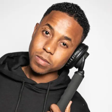 Felo Le Tee Songs MP3 Download, New Songs & Albums | Boomplay