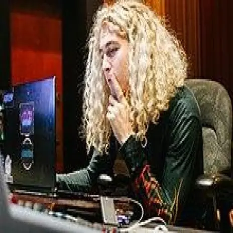 Deko Songs MP3 Download, New Songs & Albums | Boomplay