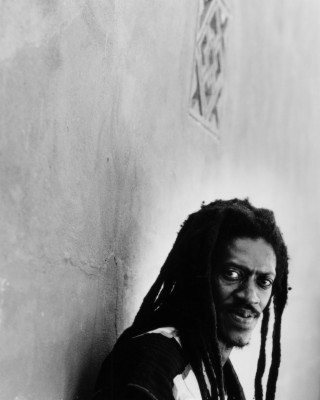 Cheikh Lô songs download: Cheikh Lô MP3 new songs, lyrics, albums ...